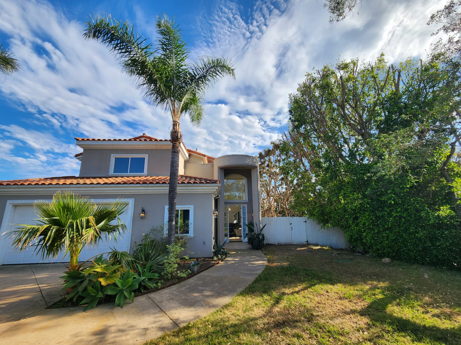 Synergy One - Partner Program | Luxury Recovery Housing